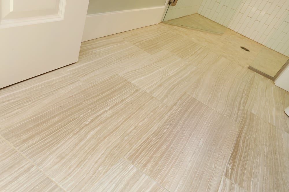 5 Benefits of a No-Threshold Shower